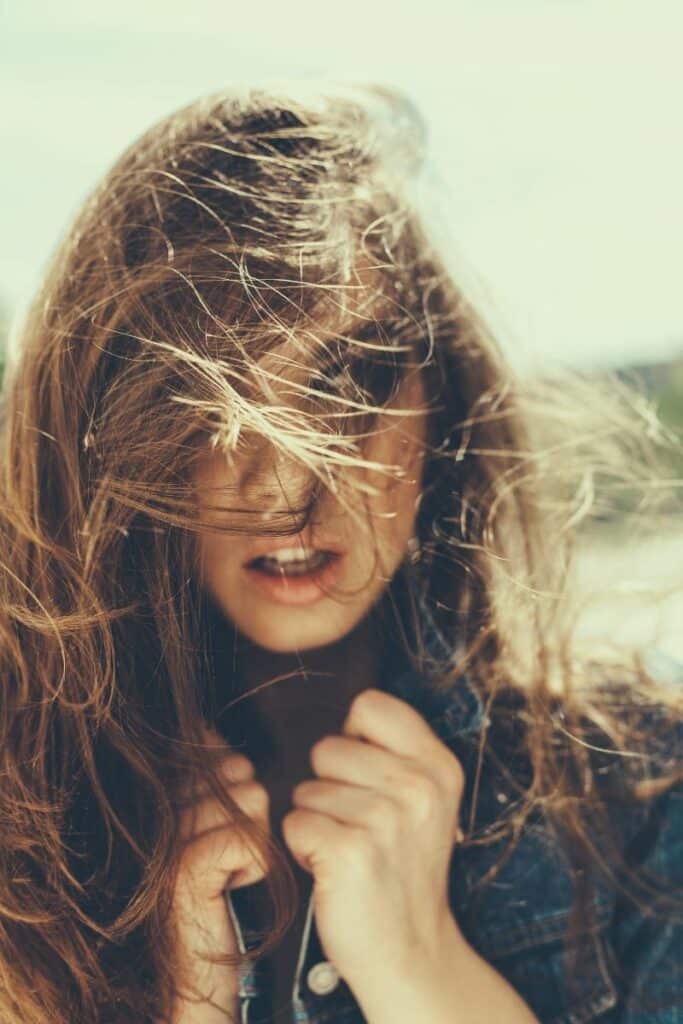 How To Get Rid Of Flyaways - 6 Simple Ways That Really Work.