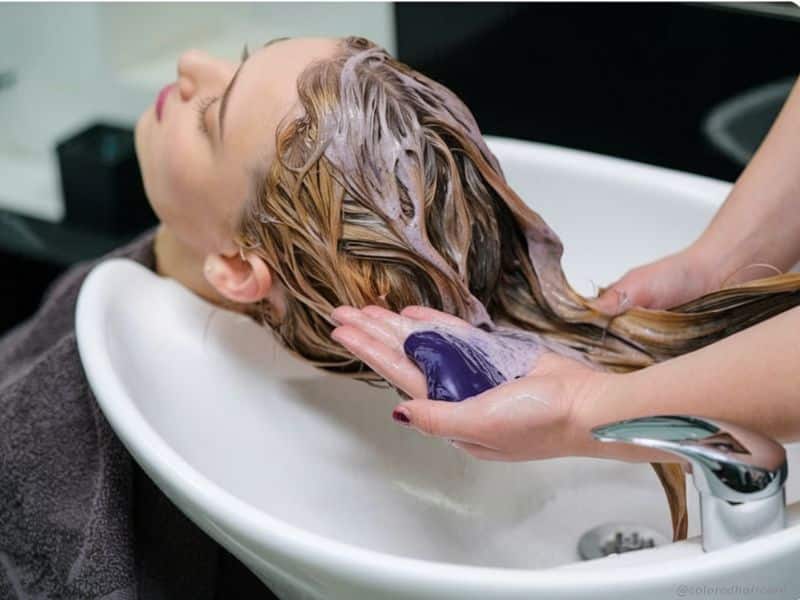 Bleach Bath Hair 101 | How To Do A Bleach Bath Safely At Home.